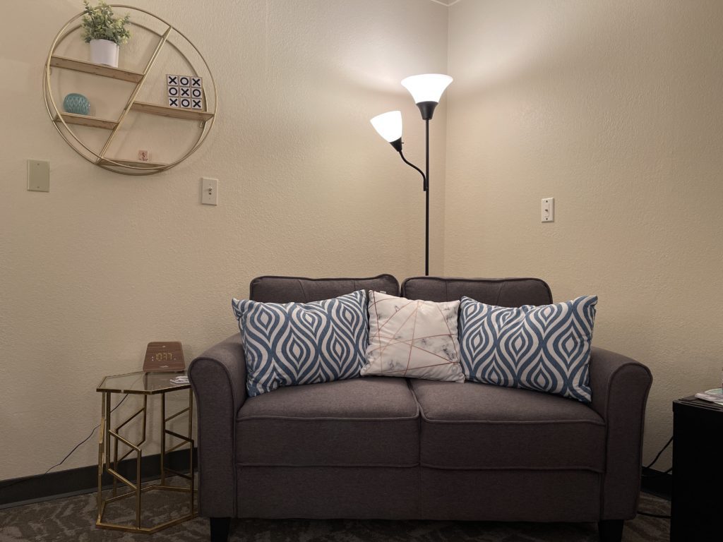 Rising Strong Counseling – Crystal Hatton